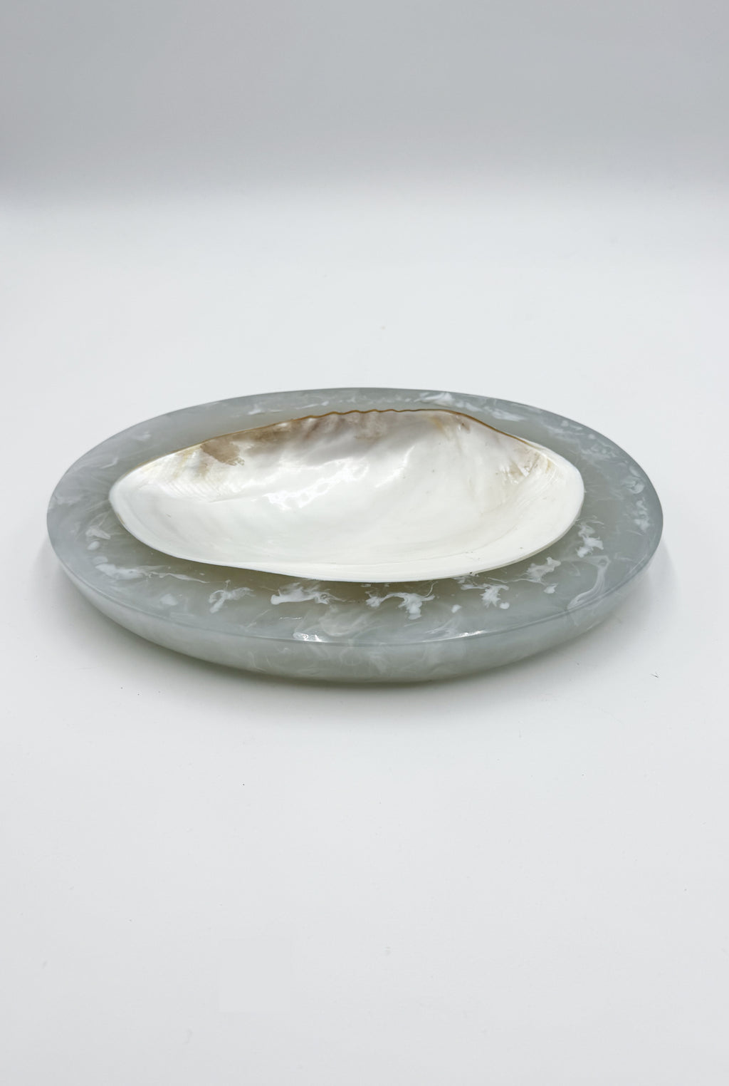 Pearl Plates – Atelier Modern